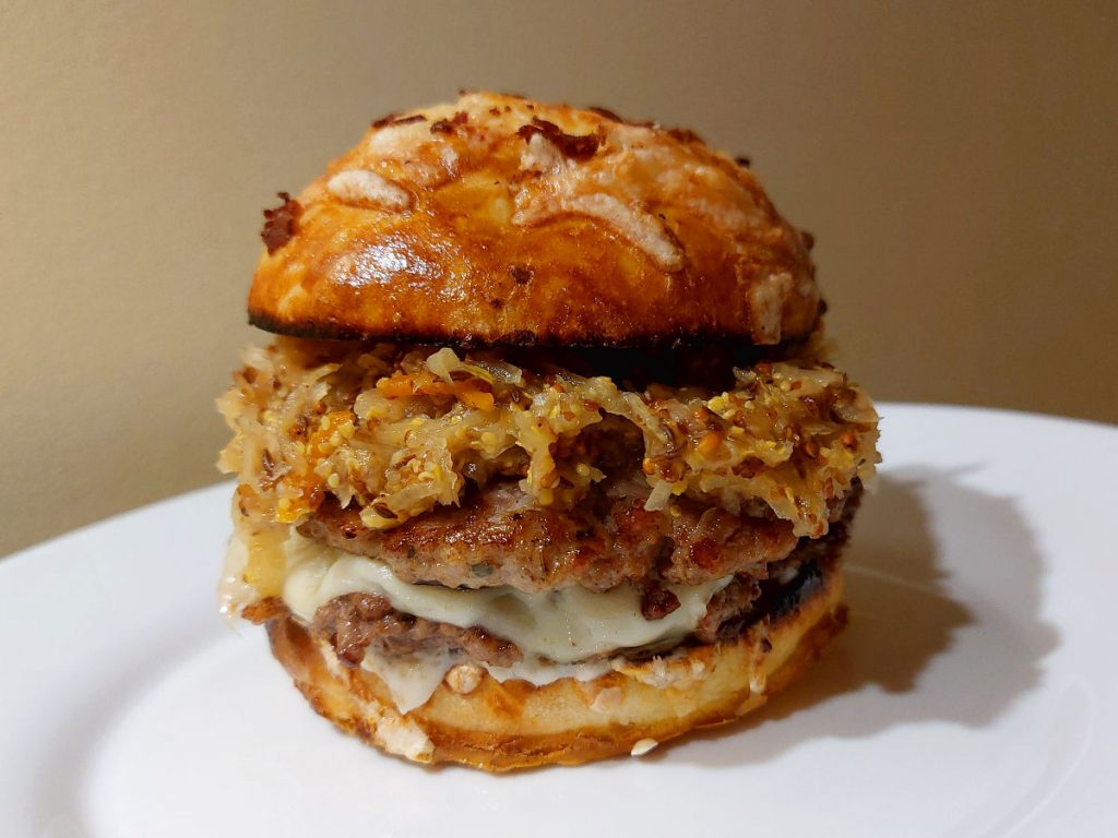 Polish Burger - przepis na polskiego burgera | Pan Zwałka
